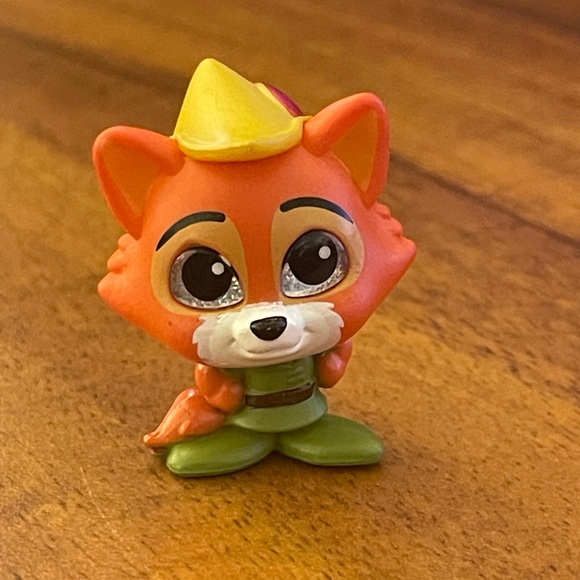Toys | Robin Hood Doorable | Poshmark